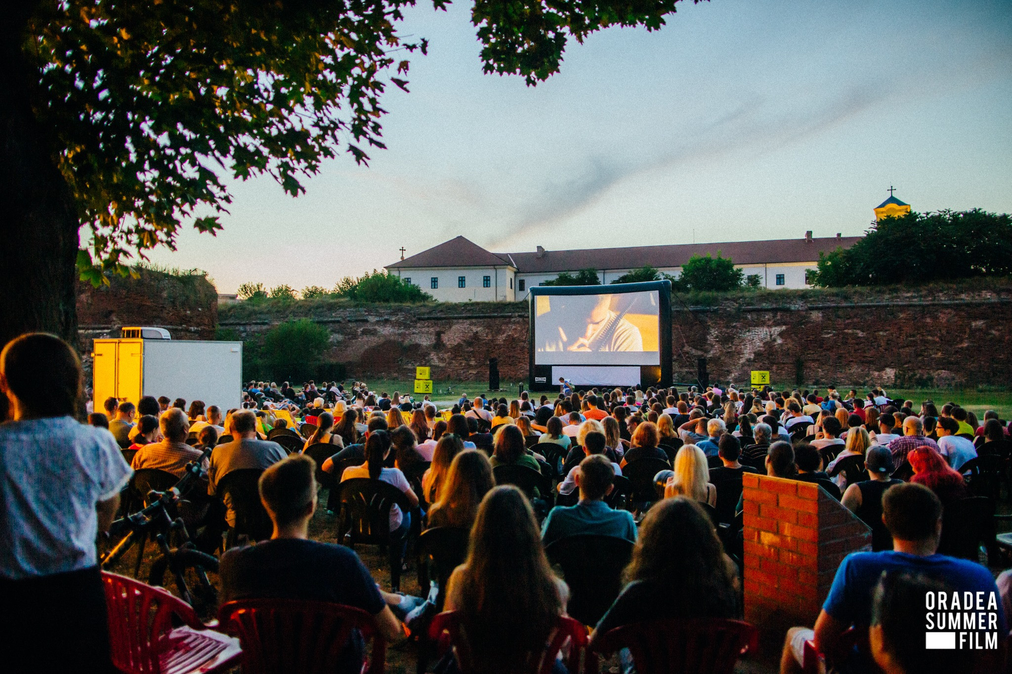 ORADEA | Concerts/Festivals/Theatre/Events | Page 4 | SkyscraperCity Forum